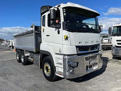 Six benefits of renting heavy commercial vehicles from TR Group